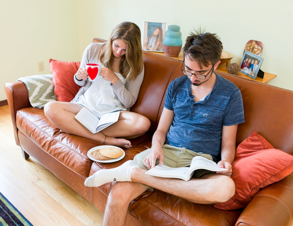 How to Help Your College Student Survive Finals – hugabox